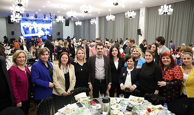 Başkan Hüseyin Can Güner 8 Mart etkinliklerine katıldı - iskenderun